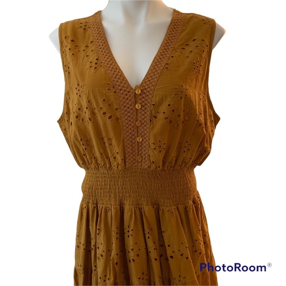 J Gee | Dresses | Nwt J Gee Sleeveless Eyelet Embroidered Boho Maxi ...